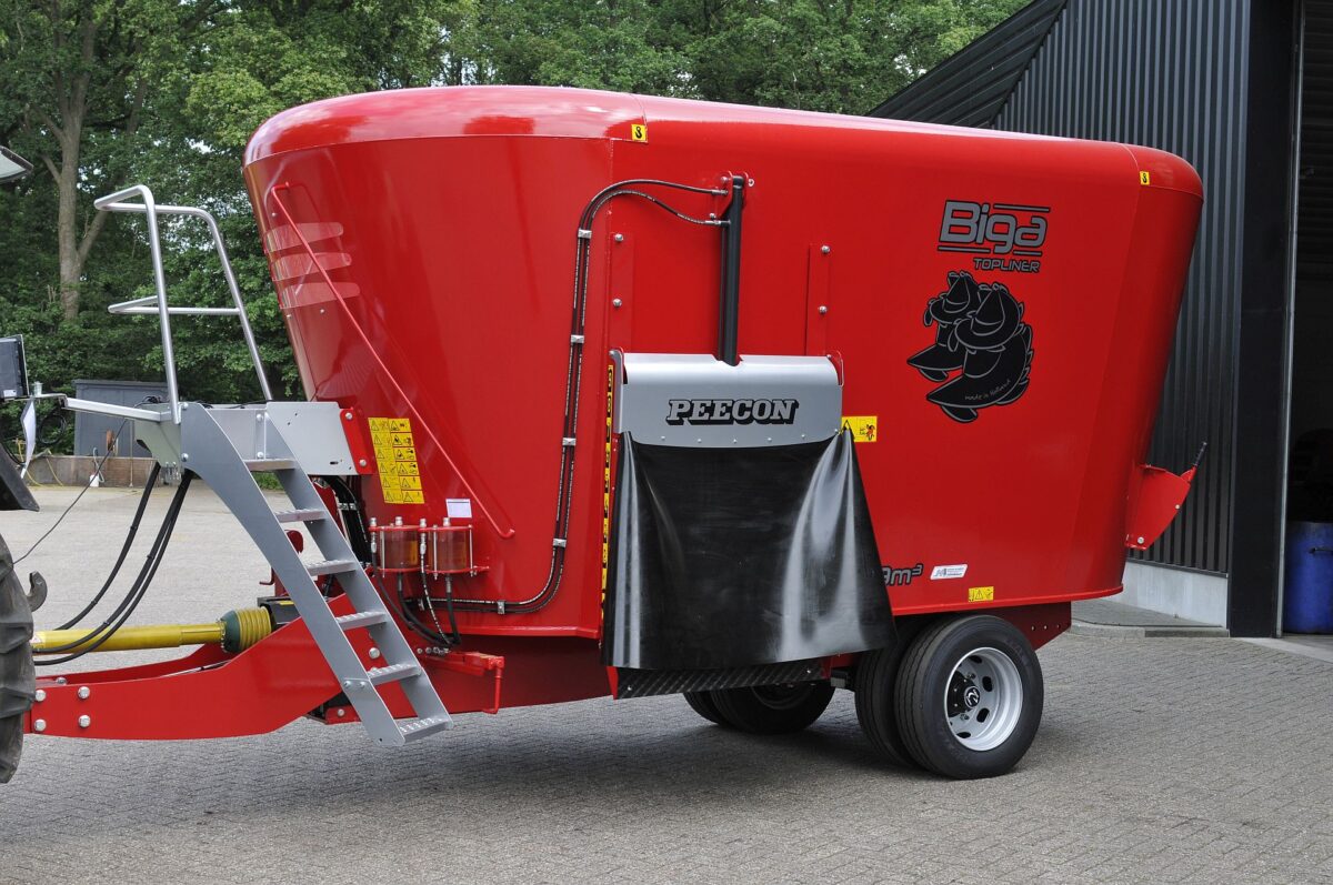 Peecon + Schaeff afgeleverd aan Weenink-Wunnekink V.O.F – Hoftijzer