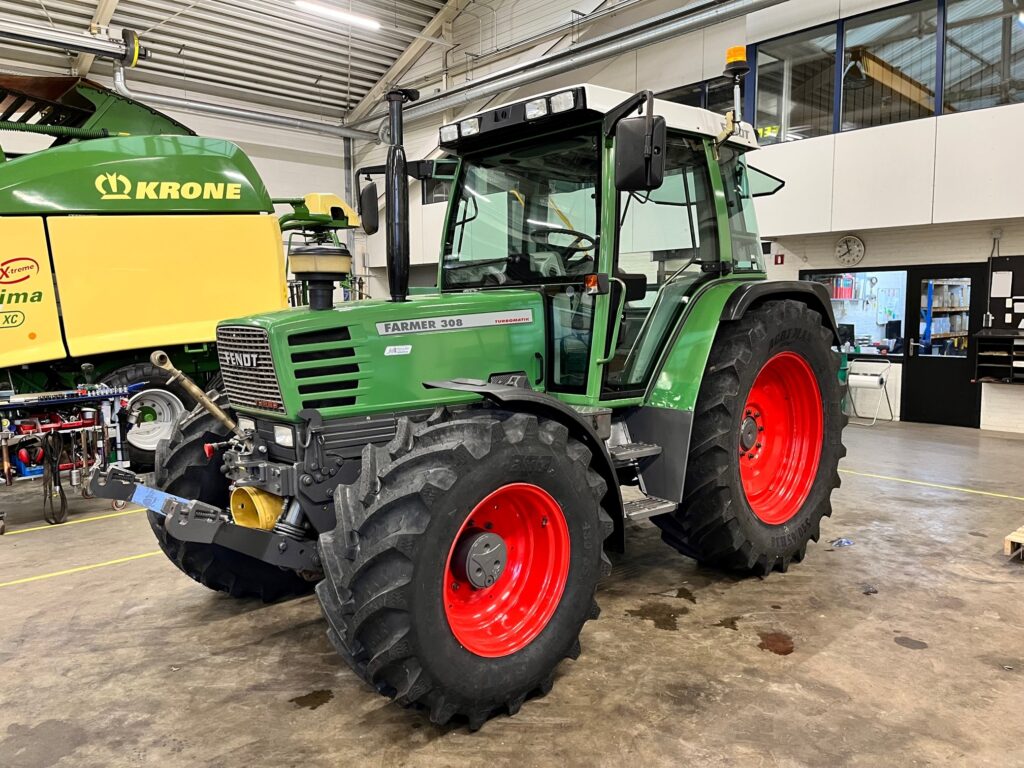 Fendt 308-2 – Hoftijzer