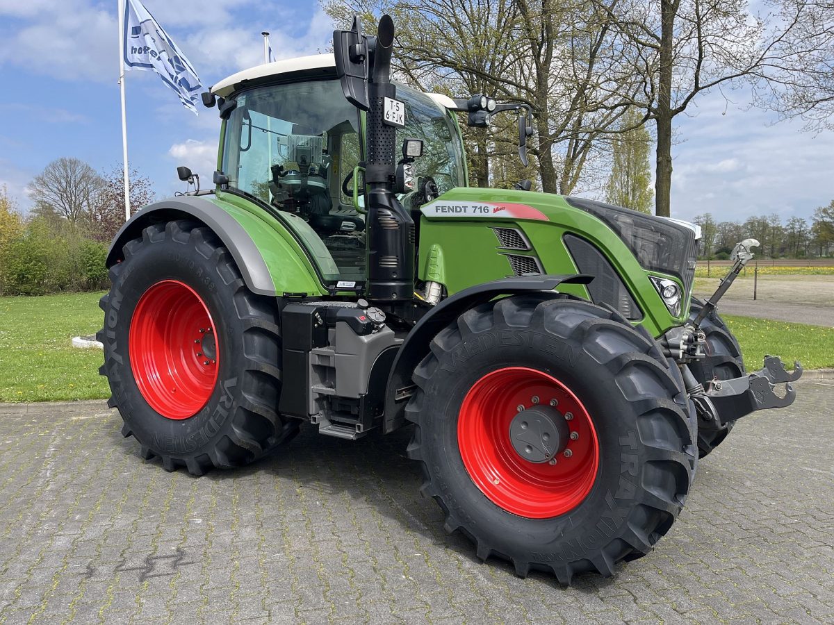 Fendt 716 Vario voor loonbedrijf Wissink uit De Heurne – Hoftijzer